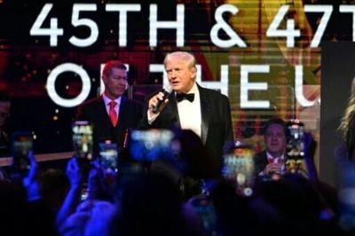 Israel's Netanyahu among partygoers at Trump's New Year's Eve fete ...
