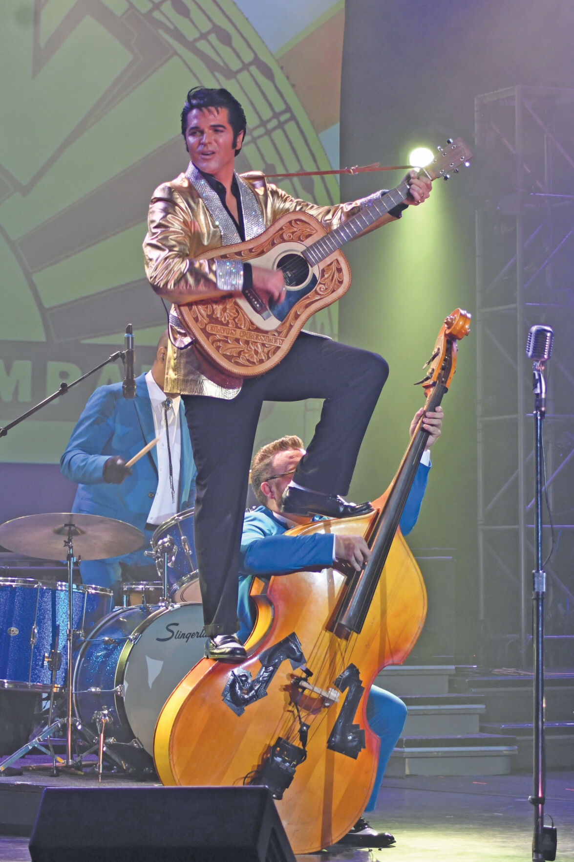 ‘The Ultimate Elvis': Dean Z reminds fans why Elvis is the King of Rock ...