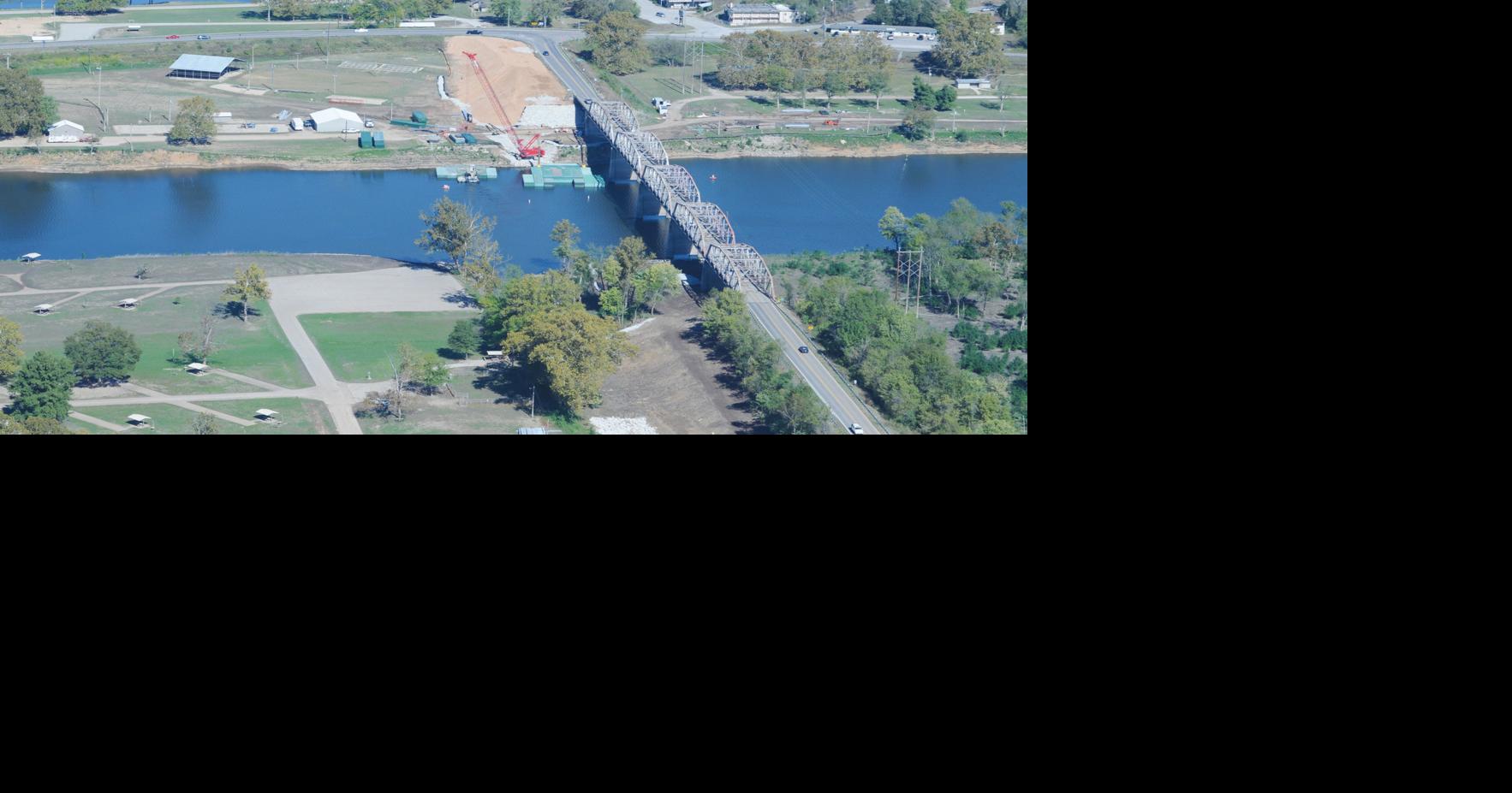 Work progresses on Forsyth bridge project | News Story ...