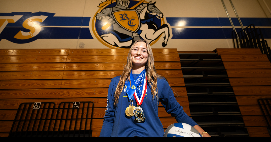 Jordan Vander Veen is Volleyball Player of the Year
