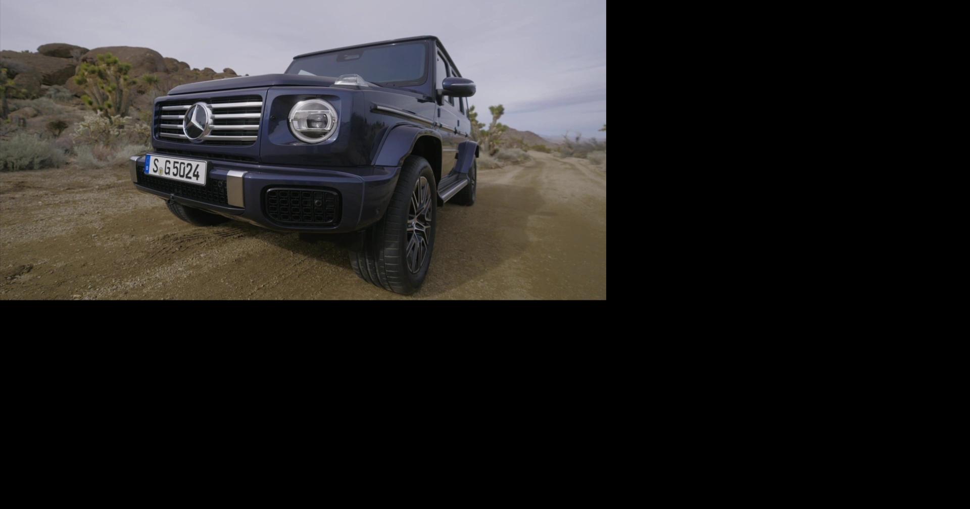 New Mercedes-Benz G 550 Design Preview in Twilight Blue Metallic