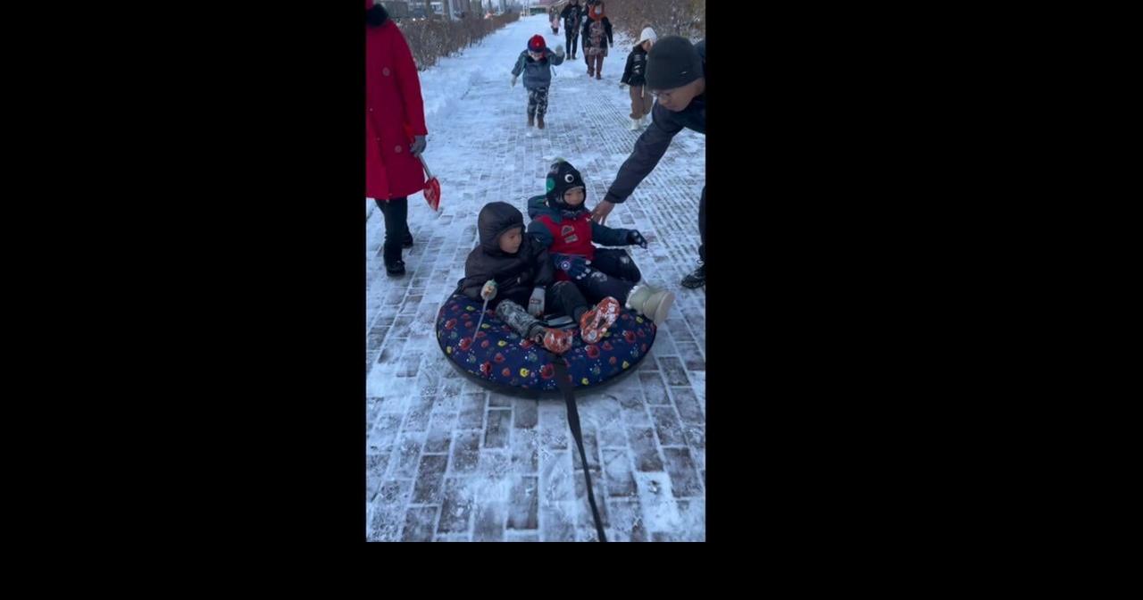 Inflatable Sleds Take Over in Harbin, Heilongjiang, China