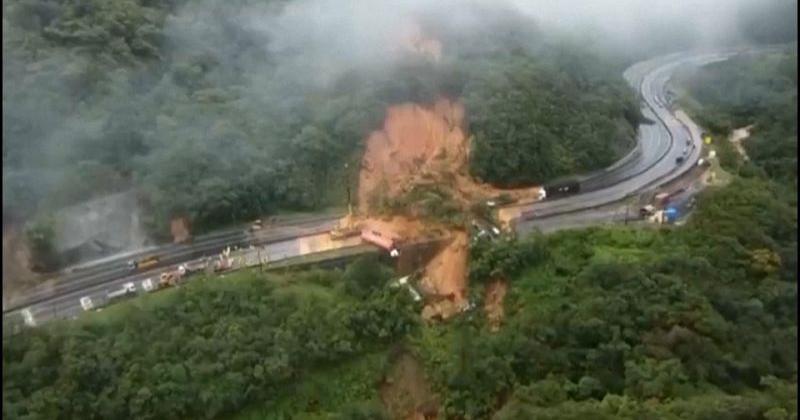 Deadly landslide engulfs motorway in Brazil Deadly landslide engulfs motorway in Brazil
