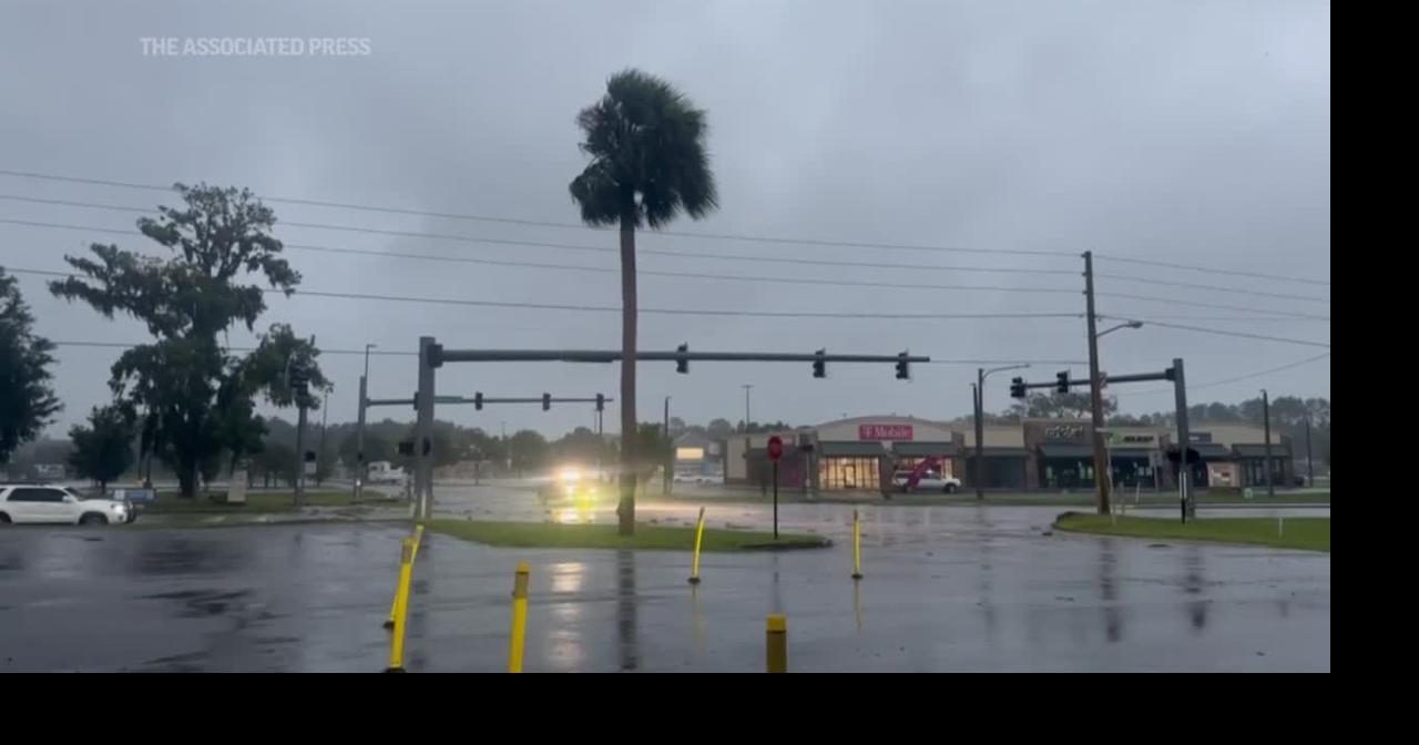 Hurricane Idalia unleashes on Florida