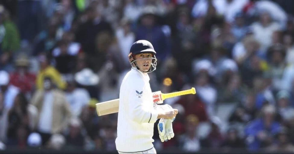 Harry Brook charging Mitchell Starc first ball was surreal, but was ...