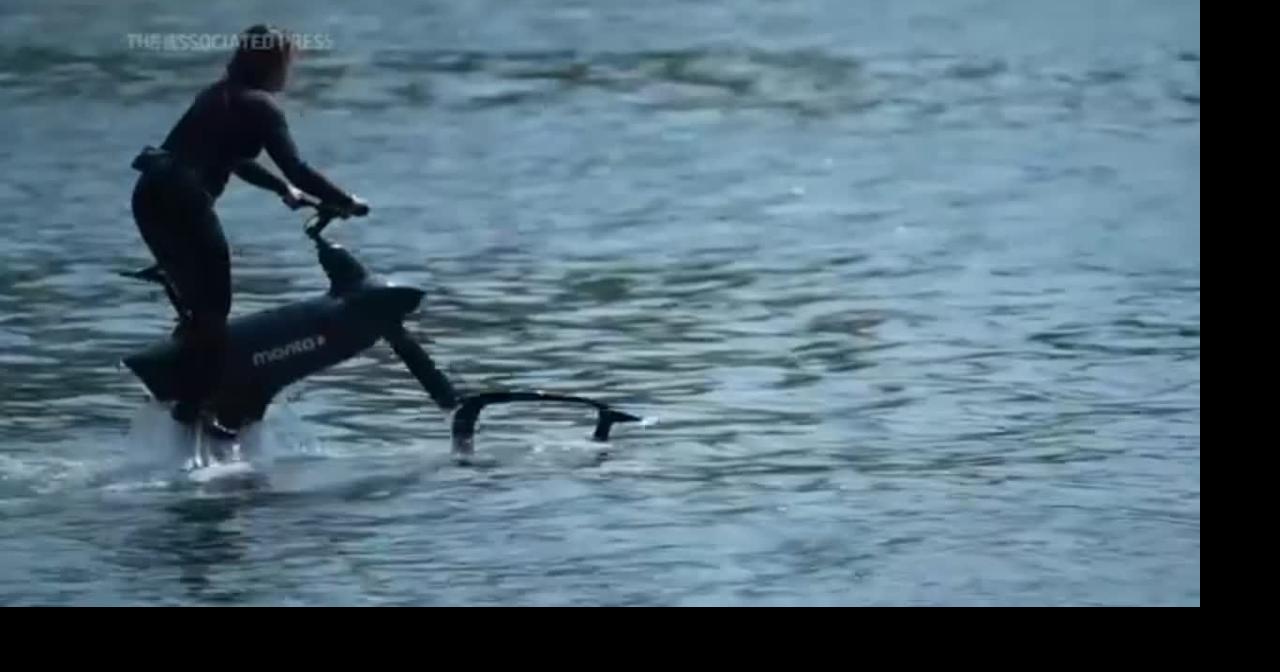 Newest water e-bike surfaces on the Seine