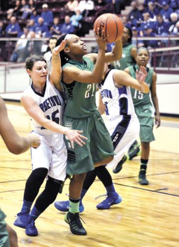 McCowan, Darcus earn player of the year awards | Sports | brenhambanner.com