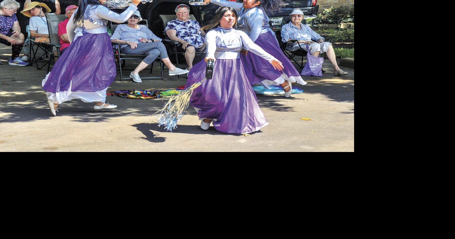 Kruse residents enjoy surprise birthday event for three September-born ...