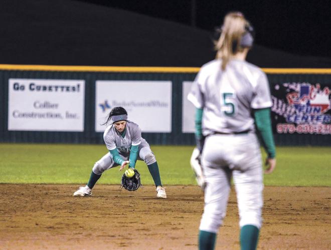 Eschete's homer gives Cubettes win at Dripping Springs Tournament ...