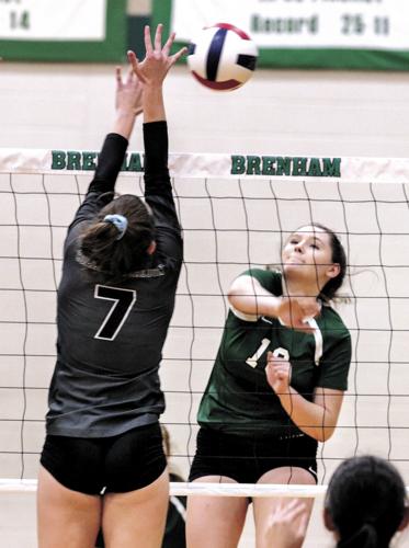 Brenham volleyball fends off College Station for district victory ...