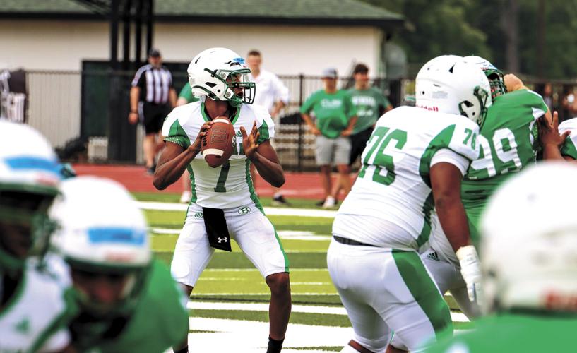Defense dominates Green-White Game | Sports | brenhambanner.com