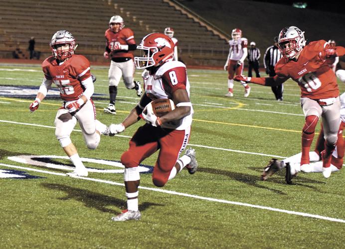 Bremond pulls away in second half to down Burton, 50-31 | Sports ...