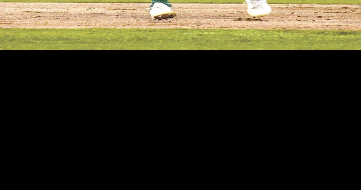 Freshmen finding their way: Hardy, Finke providing solid production in ...