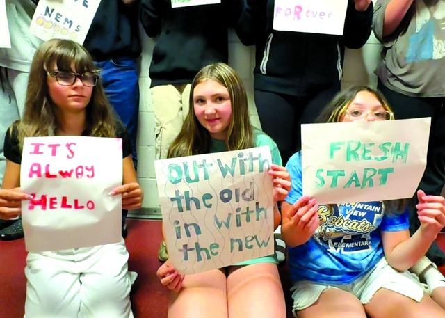 Art class students say goodbye to old Northeast MS | News ...