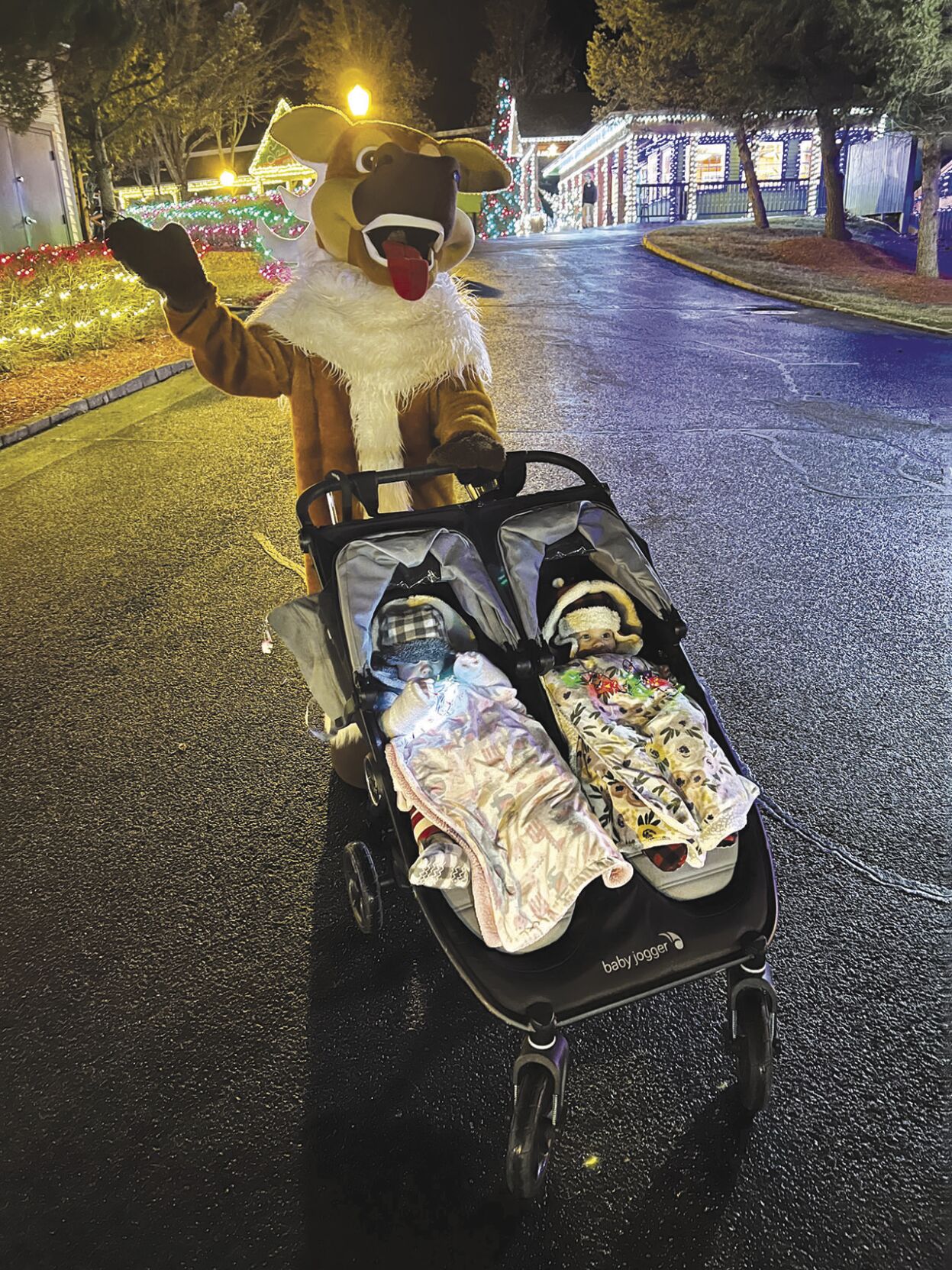 Lake Compounce’s Holiday Lights tradition returns | News | bristolpress.com