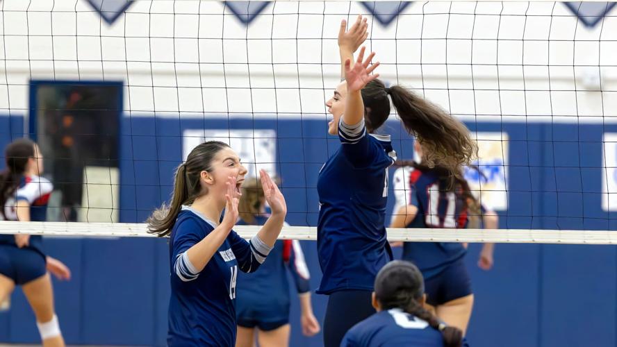 SENIOR NIGHT FUN: BE volleyball tops Avon, 3-1, for seventh win in last ...