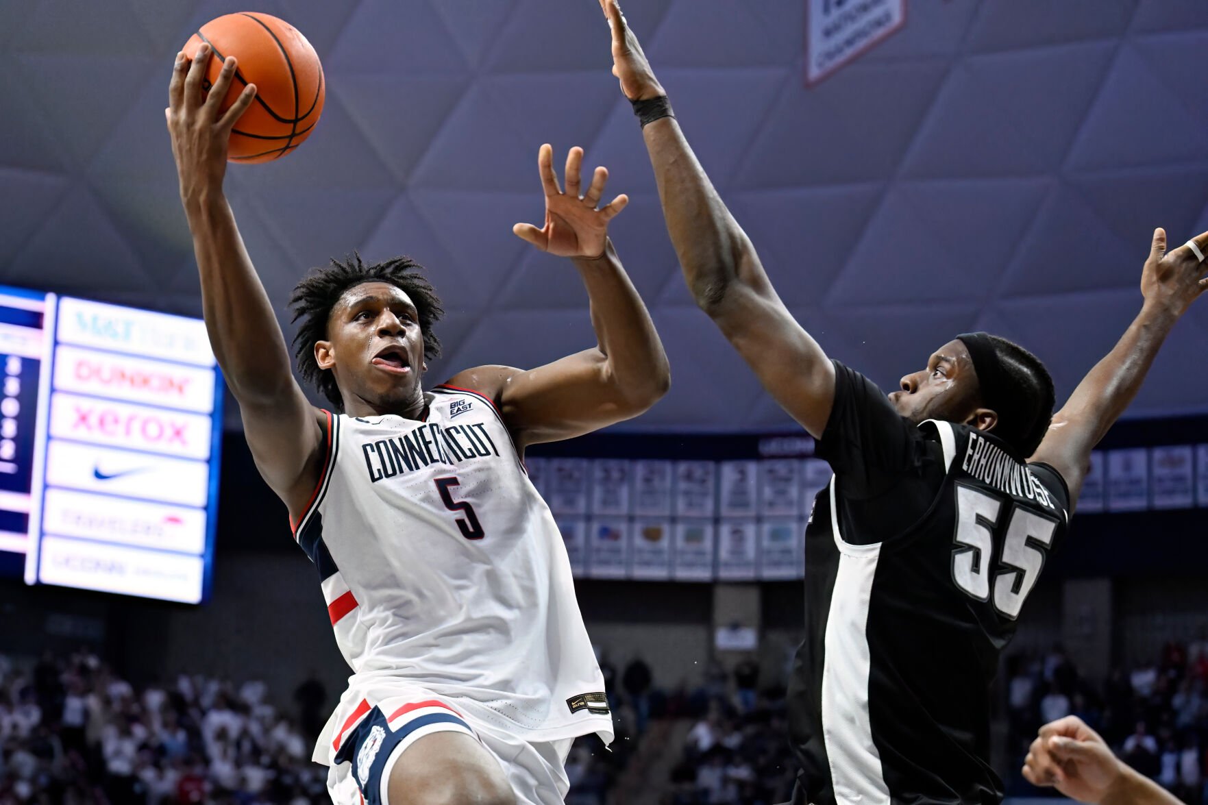 No. 2 UConn holds off Providence for 16th consecutive victory, 87-81 ...