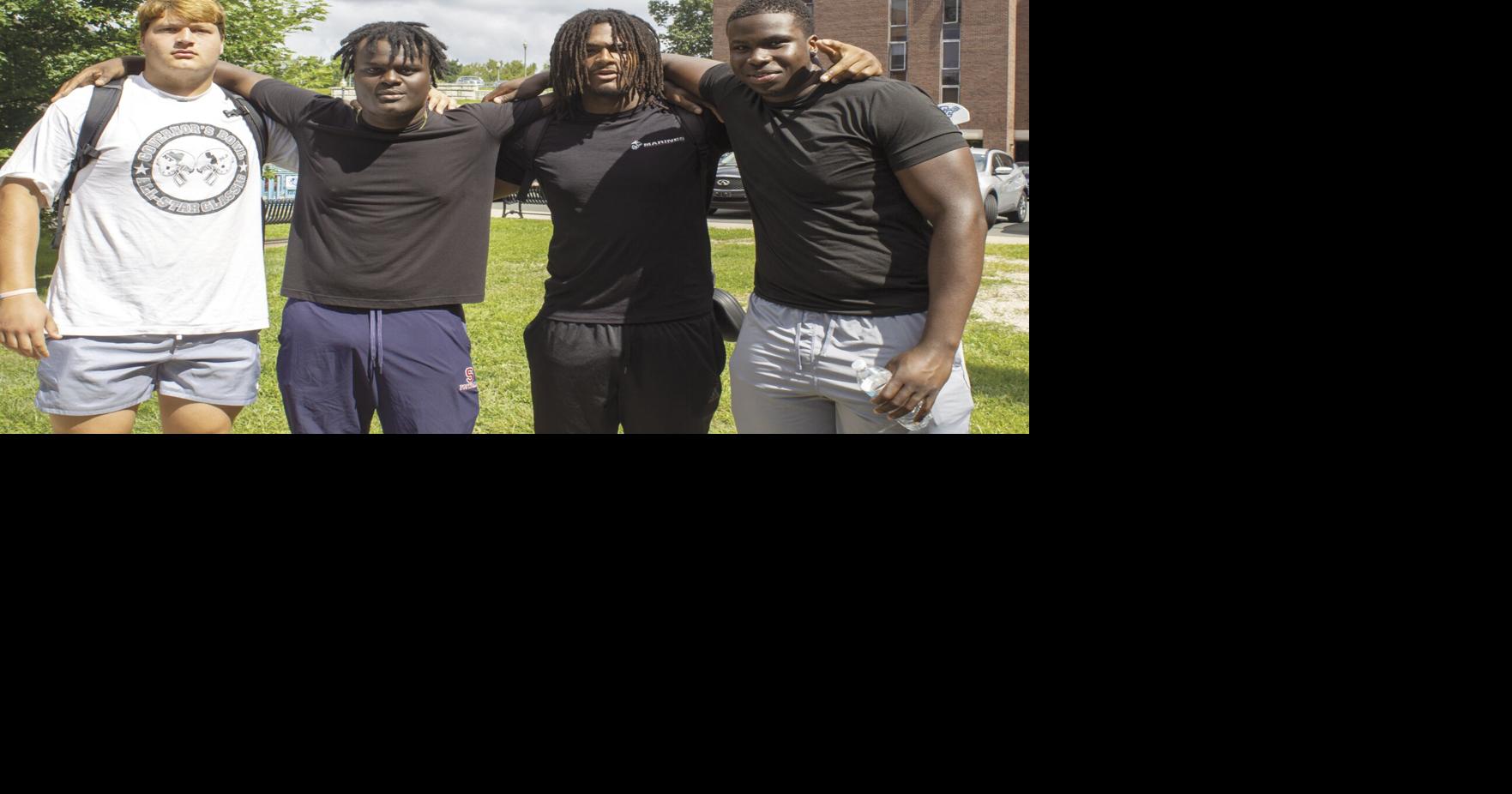 CCSU students move in | News | bristolpress.com