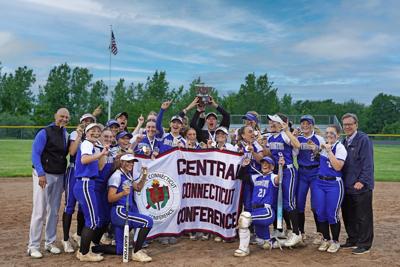 Southington softball defeats Berlin, winning its fifth-straight CCC ...