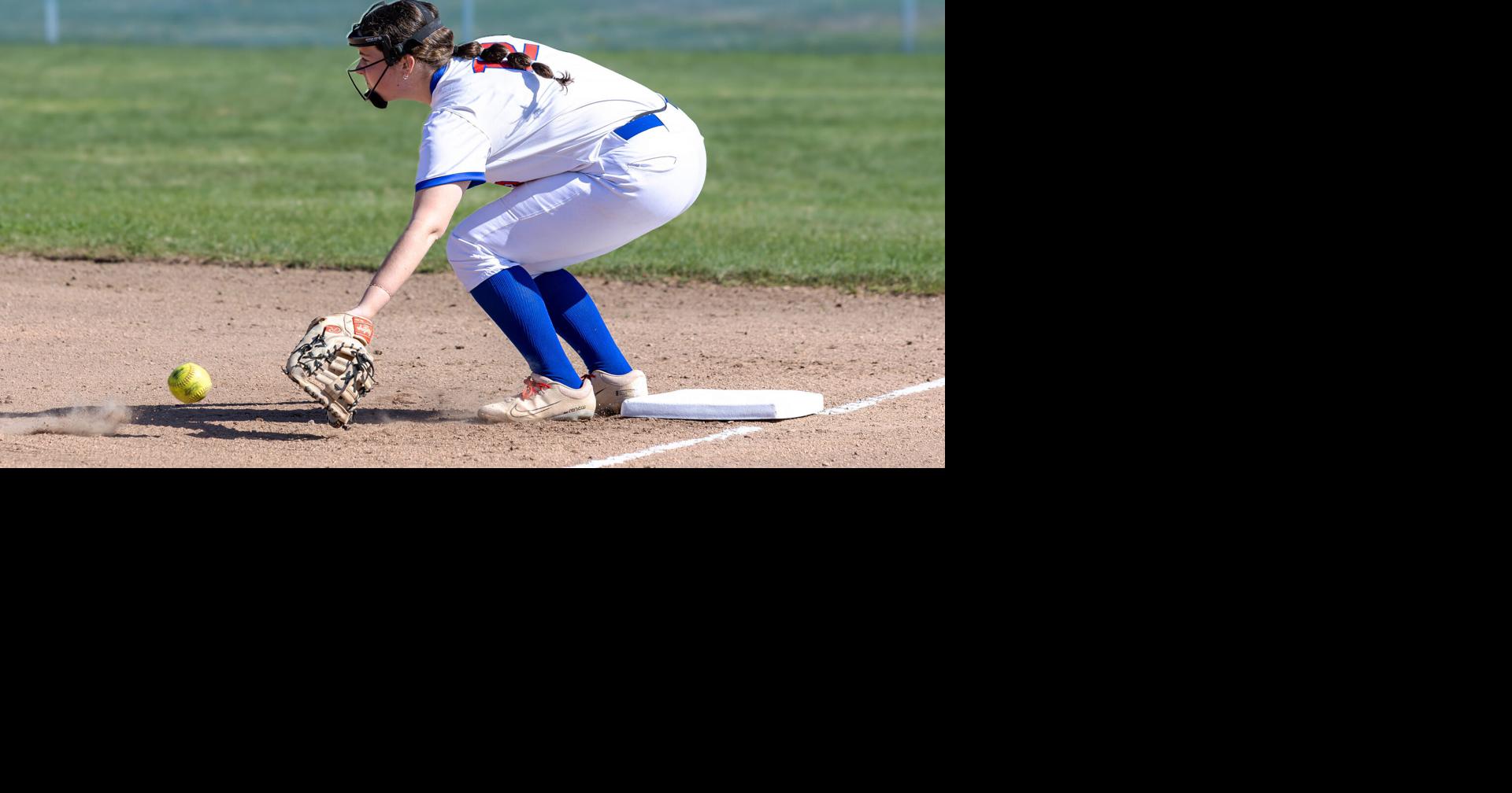 St. Paul baseball, girls golf win; softball drops first game of season ...