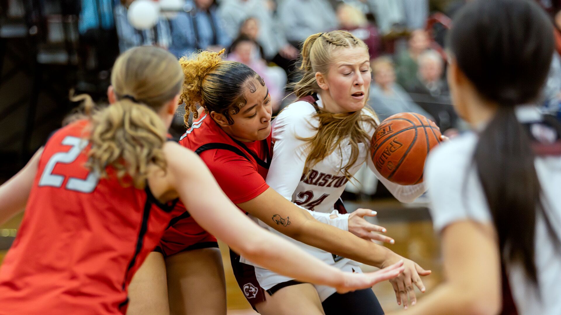 Bristol Central, Rocky Hill have many similarities as they meet in ...