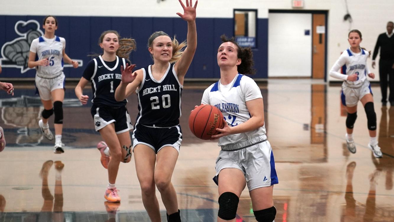 Lancers girls basketball storms past Maloney in lopsided victory ...