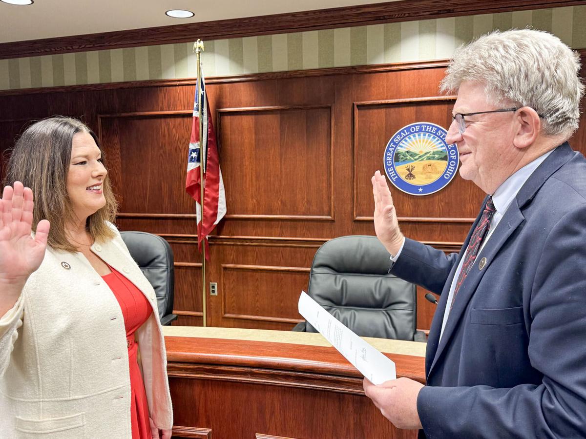 Bryan mayor sworn in for another term | News | bryantimes.com