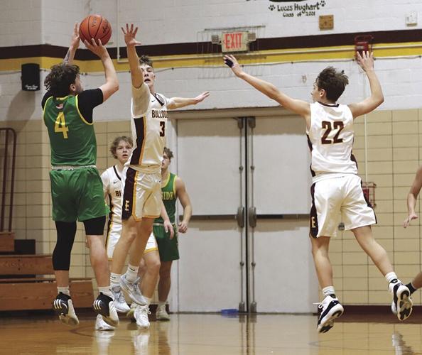 Edgerton boys basketball falls to Butler Eastside on old home floor in ...