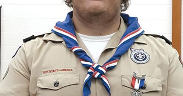 Dye attends Eagle Court of Honor | | bryantimes.com