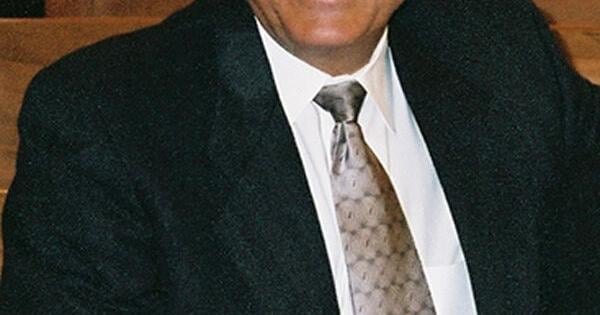 David John Davis III (1938-2023) | Obituaries | bryantimes.com