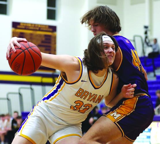 Maumee rally dooms Bryan boys basketball in Division IV sectional ...