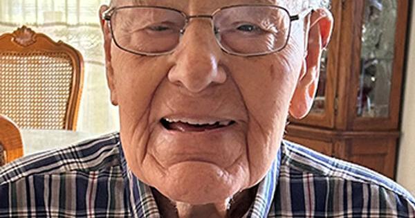 Robert Roy Stambaugh (1926-2023) | Obituaries | bryantimes.com