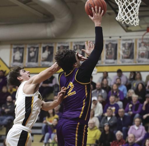 Sito erupts in fourth quarter, scores 35 points to power Bryan boys ...