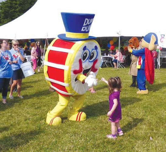 Dum Dums Drum Man celebrates birthday | Local News | bryantimes.com