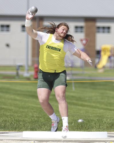 Distance relay team, Fireovid front Bryan track at 1st day of NWOAL ...
