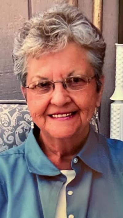 OnaLee M. Eidenier (1931-2022) | Obituaries | bryantimes.com