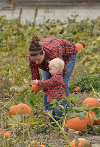 Votaw celebrates the season | Local News | bryantimes.com