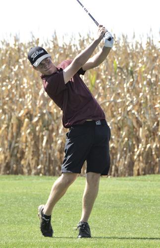 Edgerton's Kennerk fronts area golfers at D-III district tourney at ...