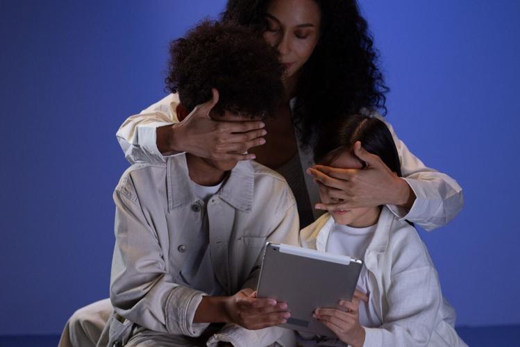 Signs your child may be addicted to social media | Health | bryantimes.com