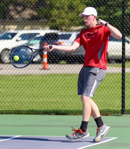 Bassett, DeWitt, Franzdorf roll to district spots at first day of ...