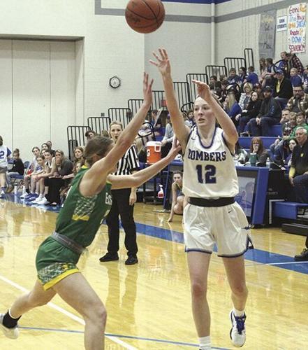 Edon girls basketball drops nonconference battle to Butler Eastside ...