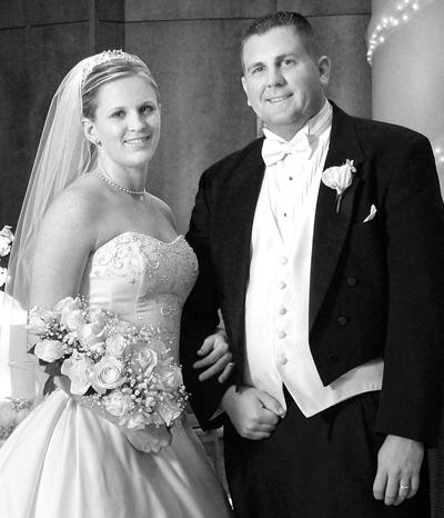 Johnson-Donaldson wed in double ring ceremony | Local News | bryantimes.com