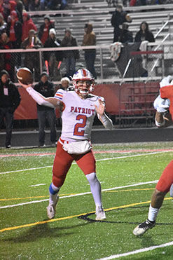 Patrick Henry football topples top-seed Hopewell-Loudon in D-VII ...