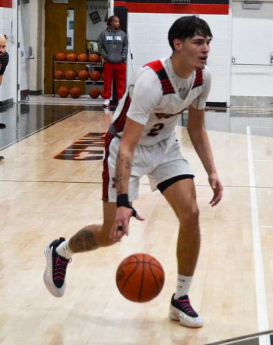 Prep Boys Basketball Roundup: Bevy of area teams clinch conference wins ...