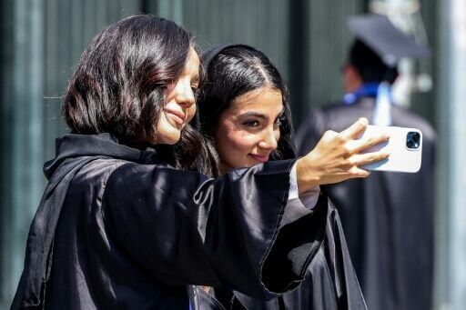 Iranian director Jafar Panahi ramps up French Oscars campaign | News | bryantimes.com