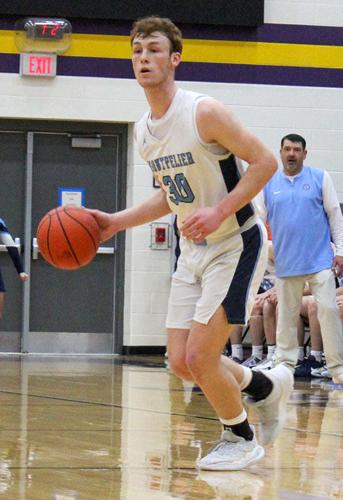 Locos boys basketball claim historic district crown and reach regionals ...