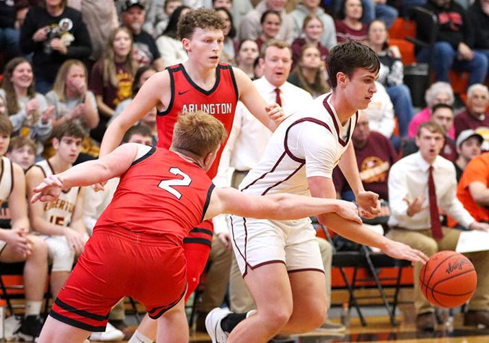 Edgerton boys basketball falls just short against Arlington in Division ...