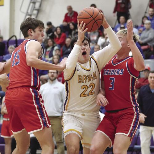 Bryan boys basketball staves off Wayne Trace's runs for home victory ...