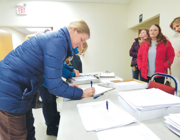 Expert: Plan would require 20 wells throughout Michindoh Aquifer ...