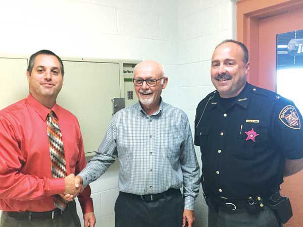 Local officials tour CCNO | Local News | bryantimes.com